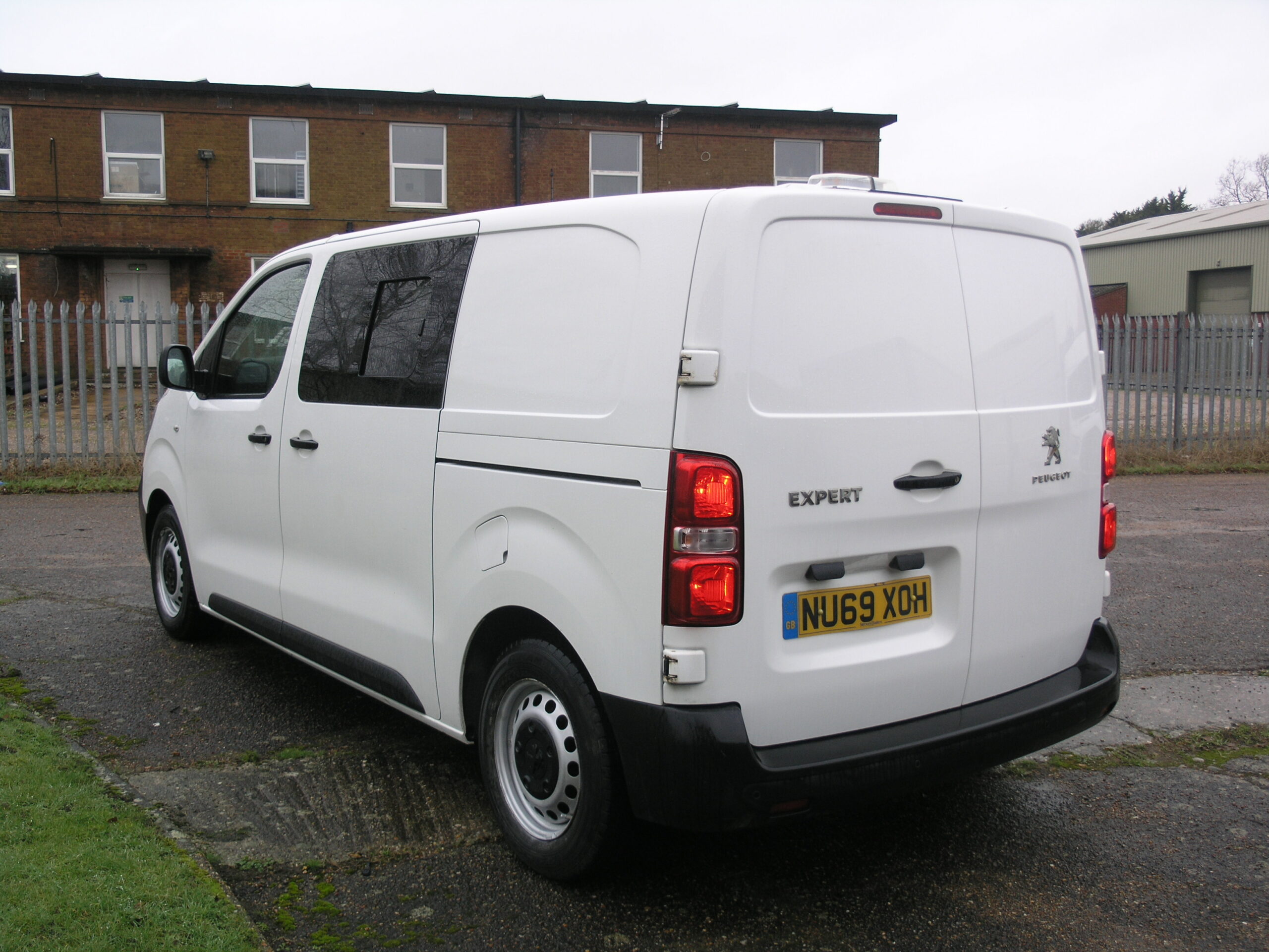 2019 Peugeot Expert Professional 1.5 HDi L1H1 Van ULEZ FREE – PK Autos